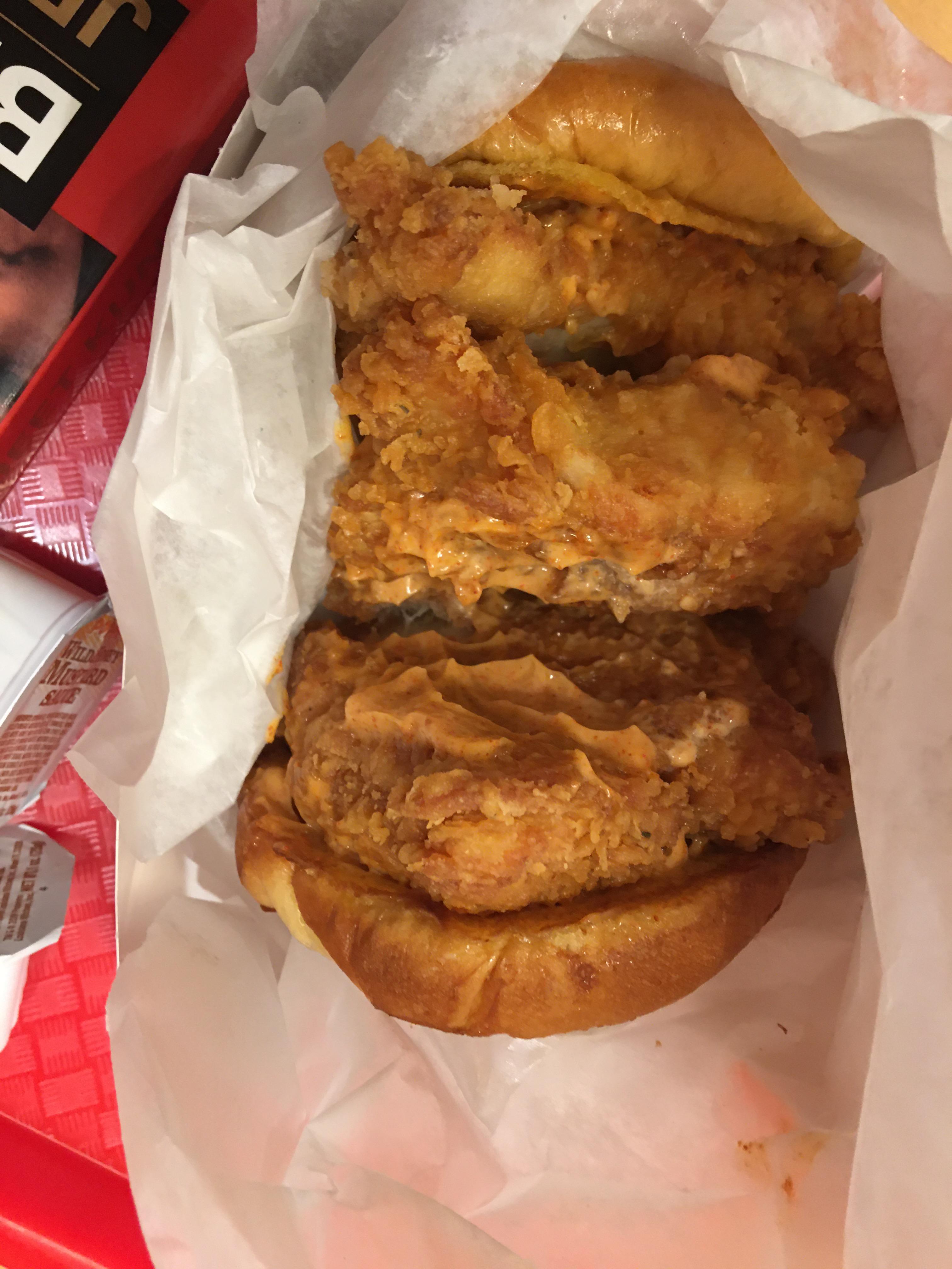 Asked for three chicken patties on my Popeyes spicy chicken sandwich | Scrolller