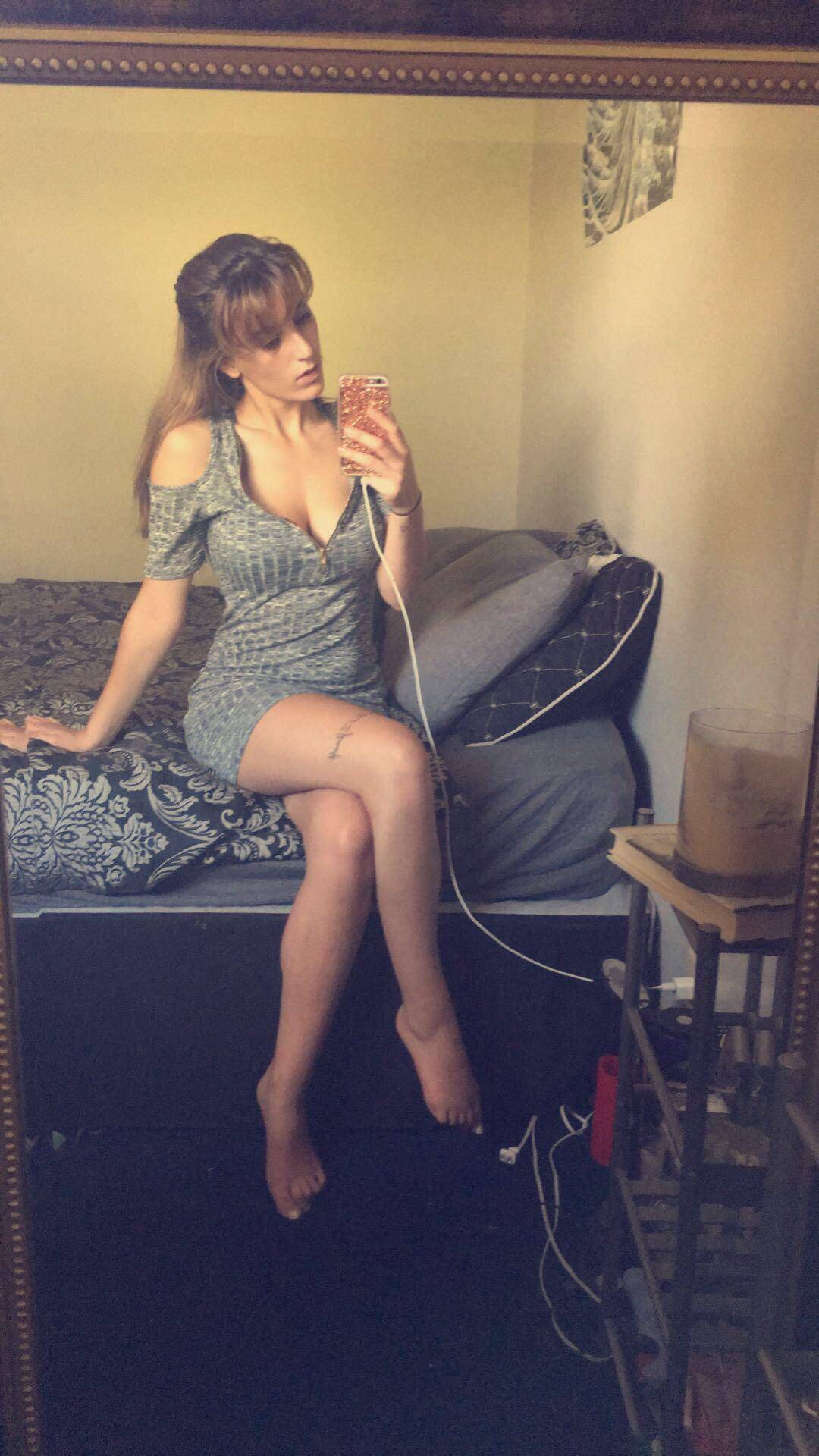 ASMR Kay 😈 | Scrolller