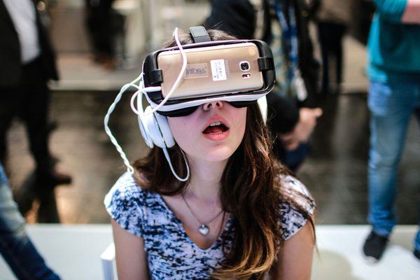 Augmented Reality with Gear VR | Scrolller