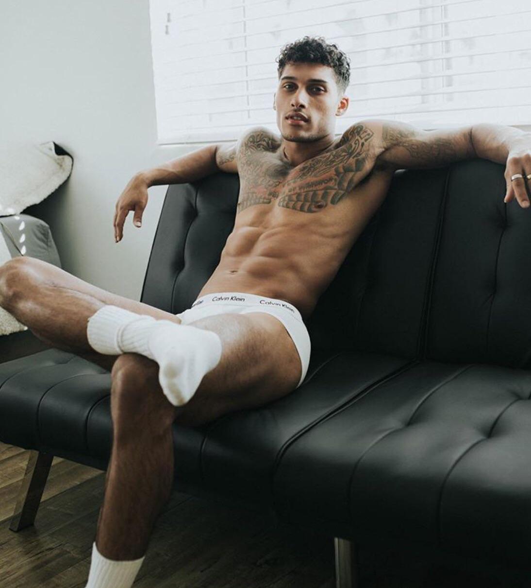 Austin Eaton | Scrolller