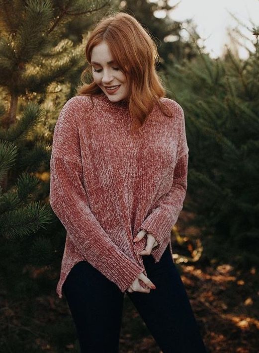 Autumn redhead | Scrolller