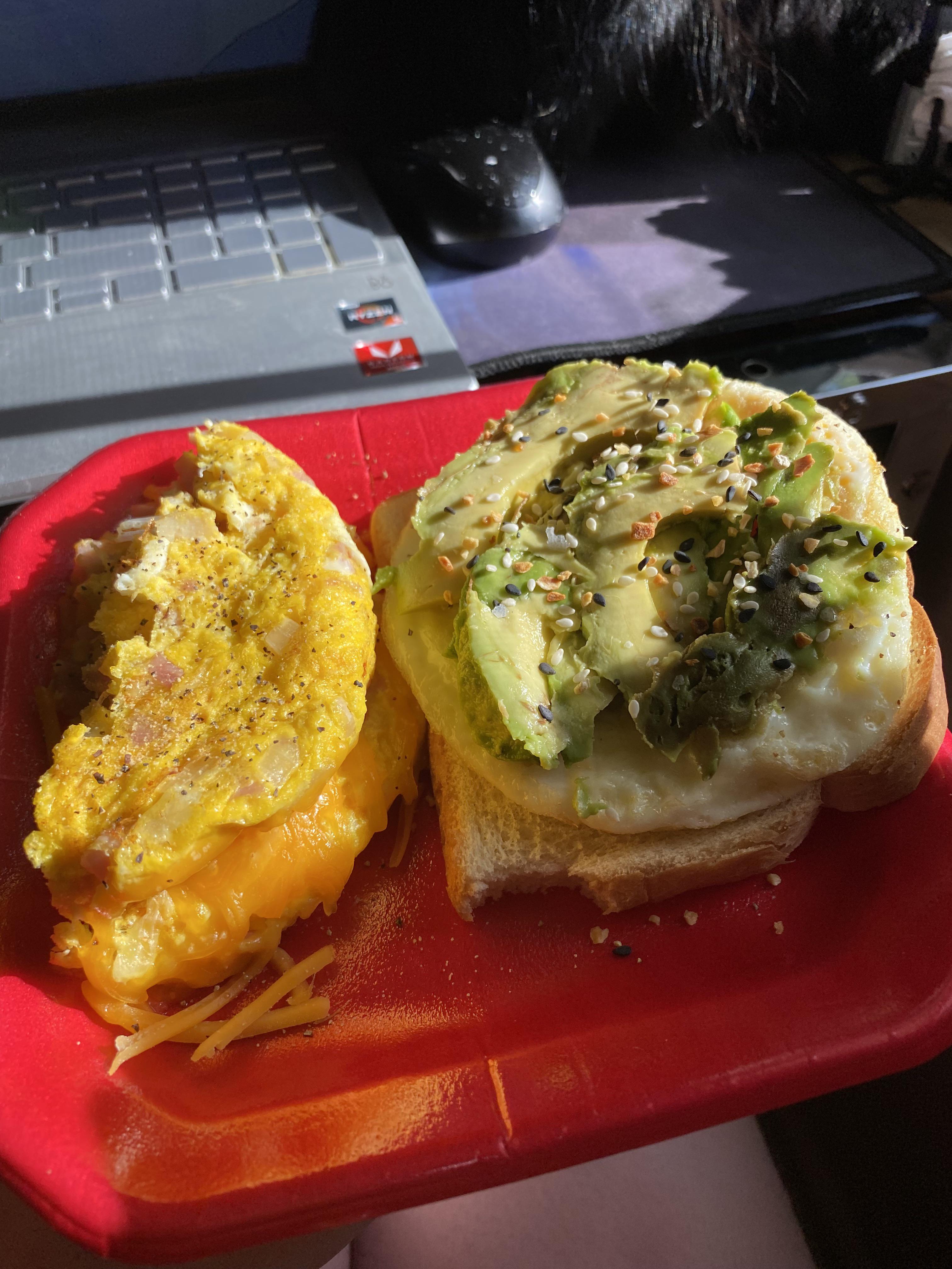 Avocado / egg toast and a mini omelette [OC] | Scrolller