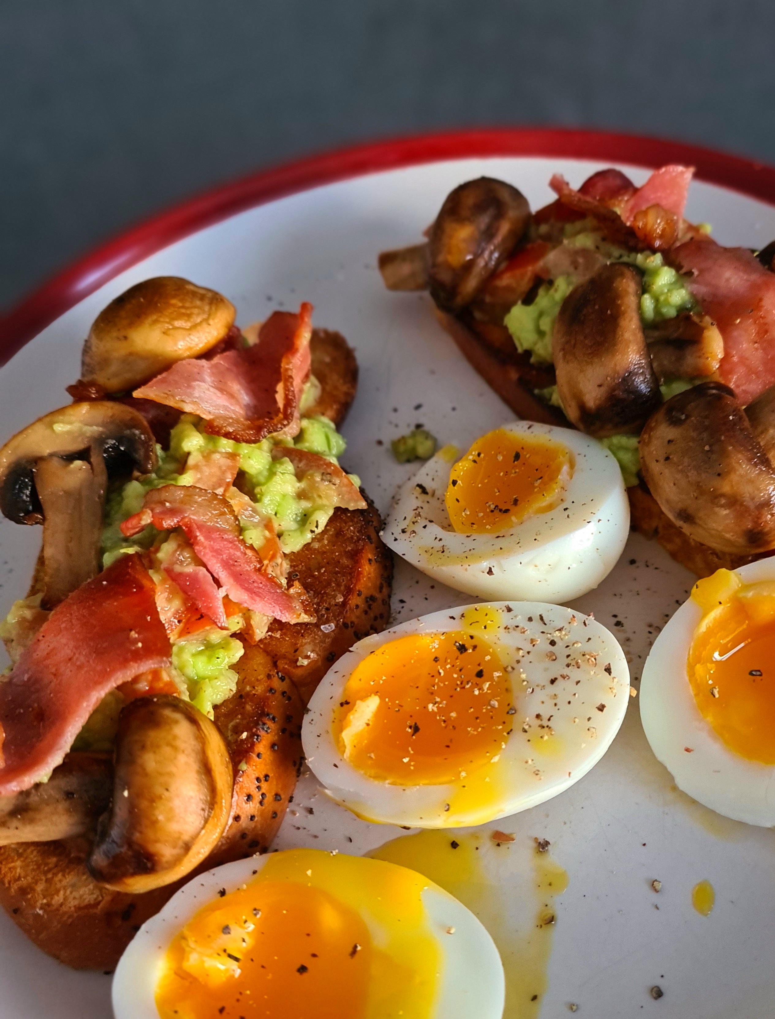 Avocado toast with bacon, mushroom and boiled eggs. | Scrolller