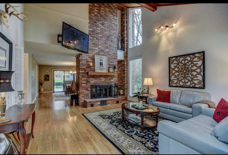 Awful everything | Scrolller