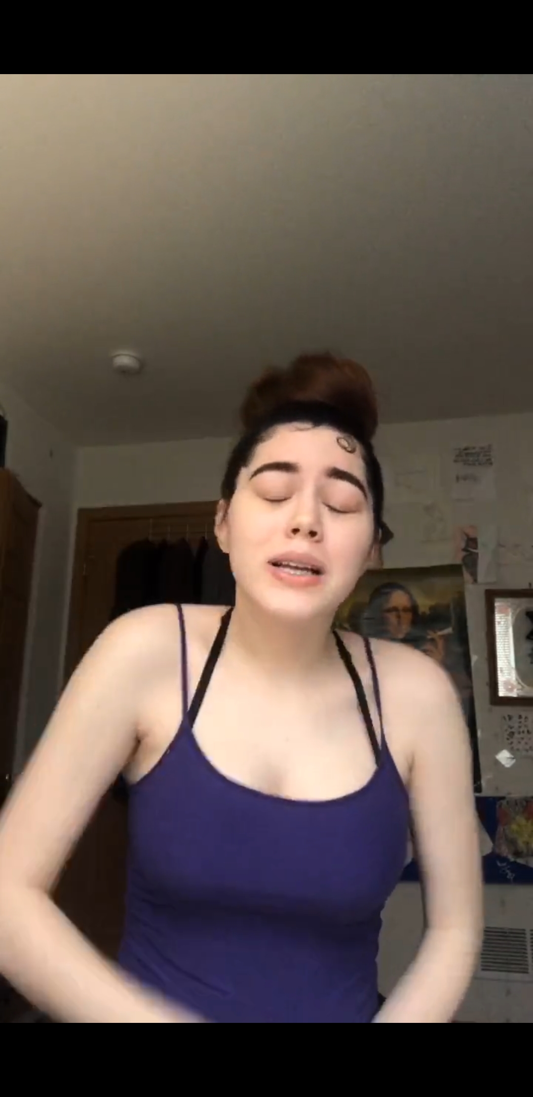 "b3At mE uP sIs" | Scrolller