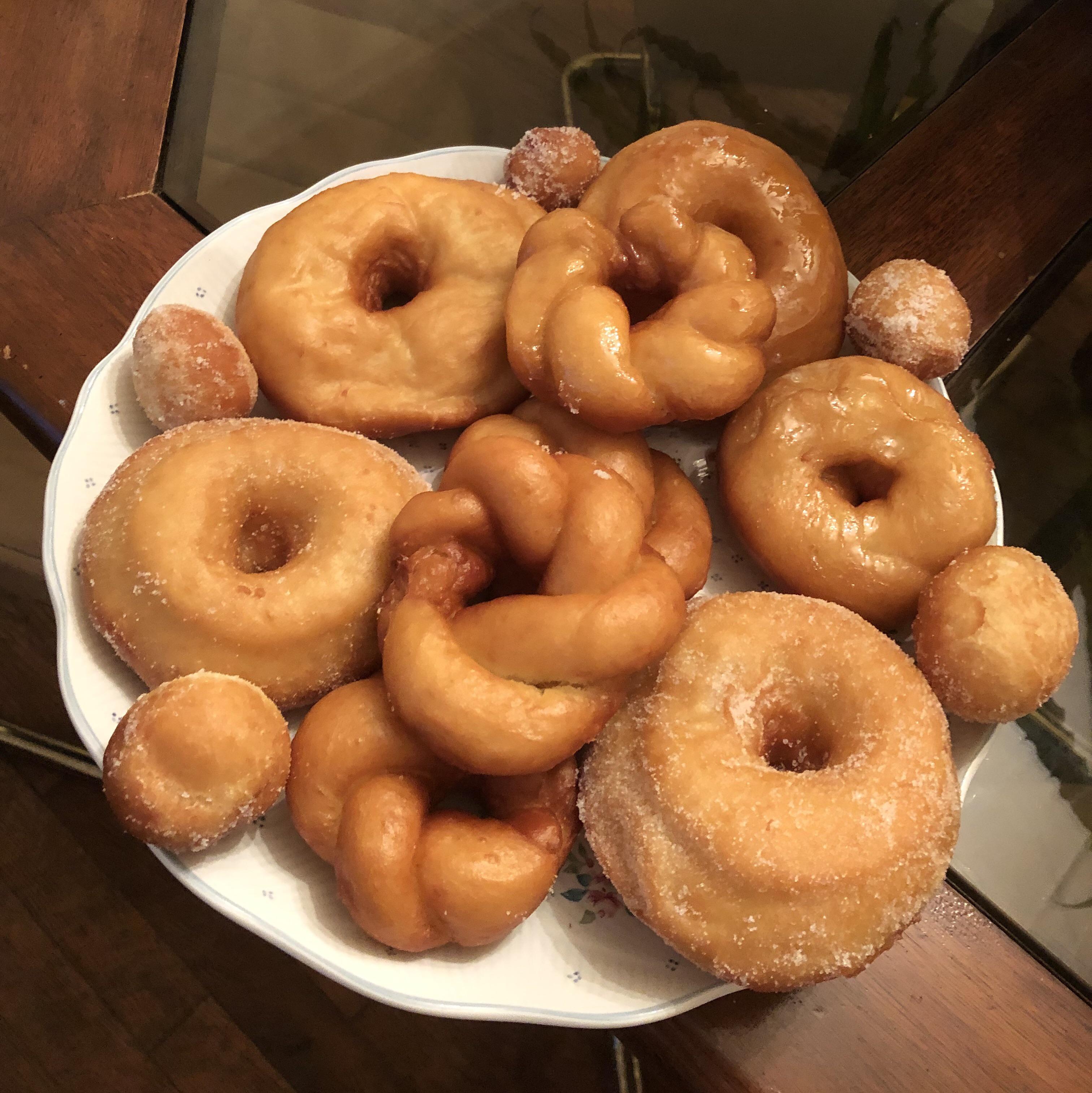 Baby’s first donuts! | Scrolller