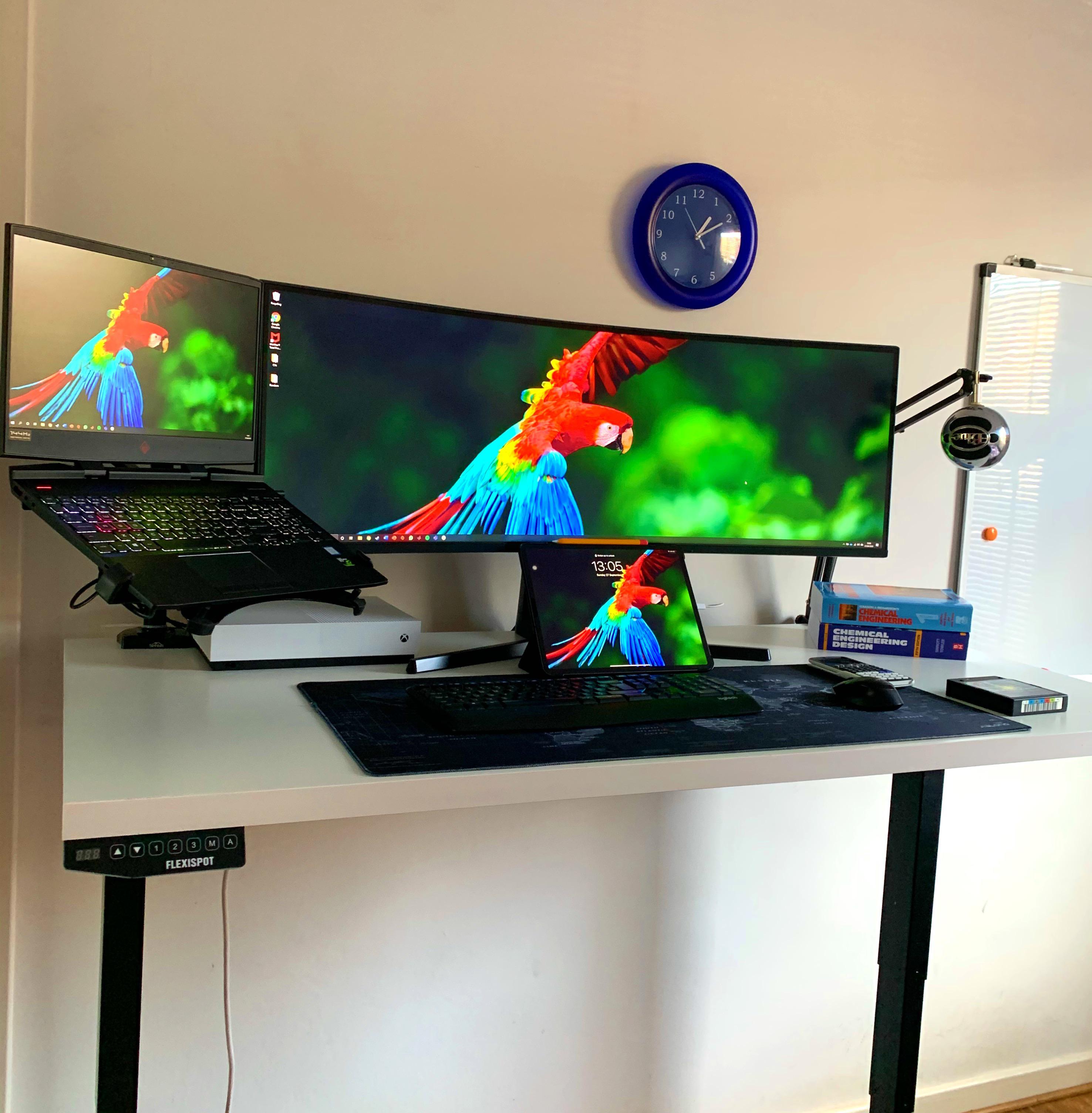 Back to School | Zoom University Setup | Scrolller