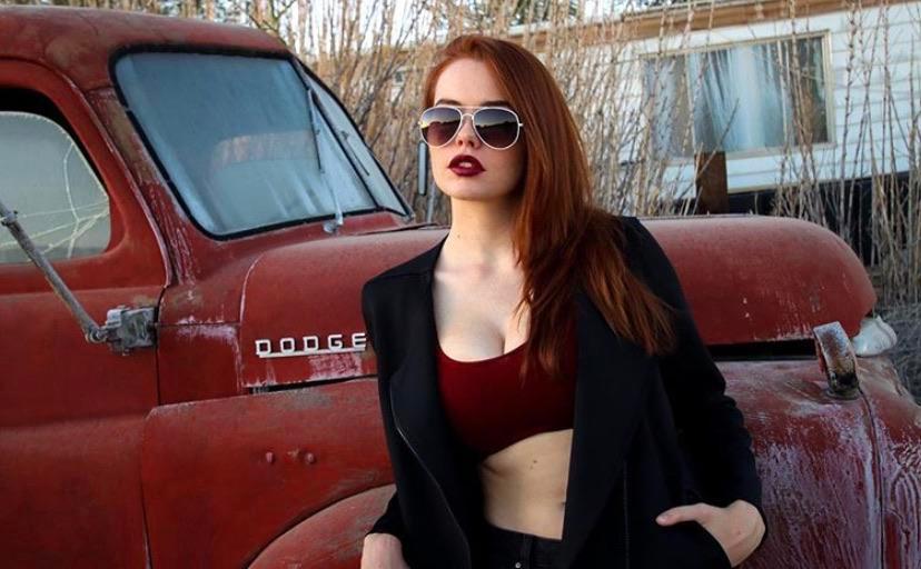 Bad bitch | Scrolller