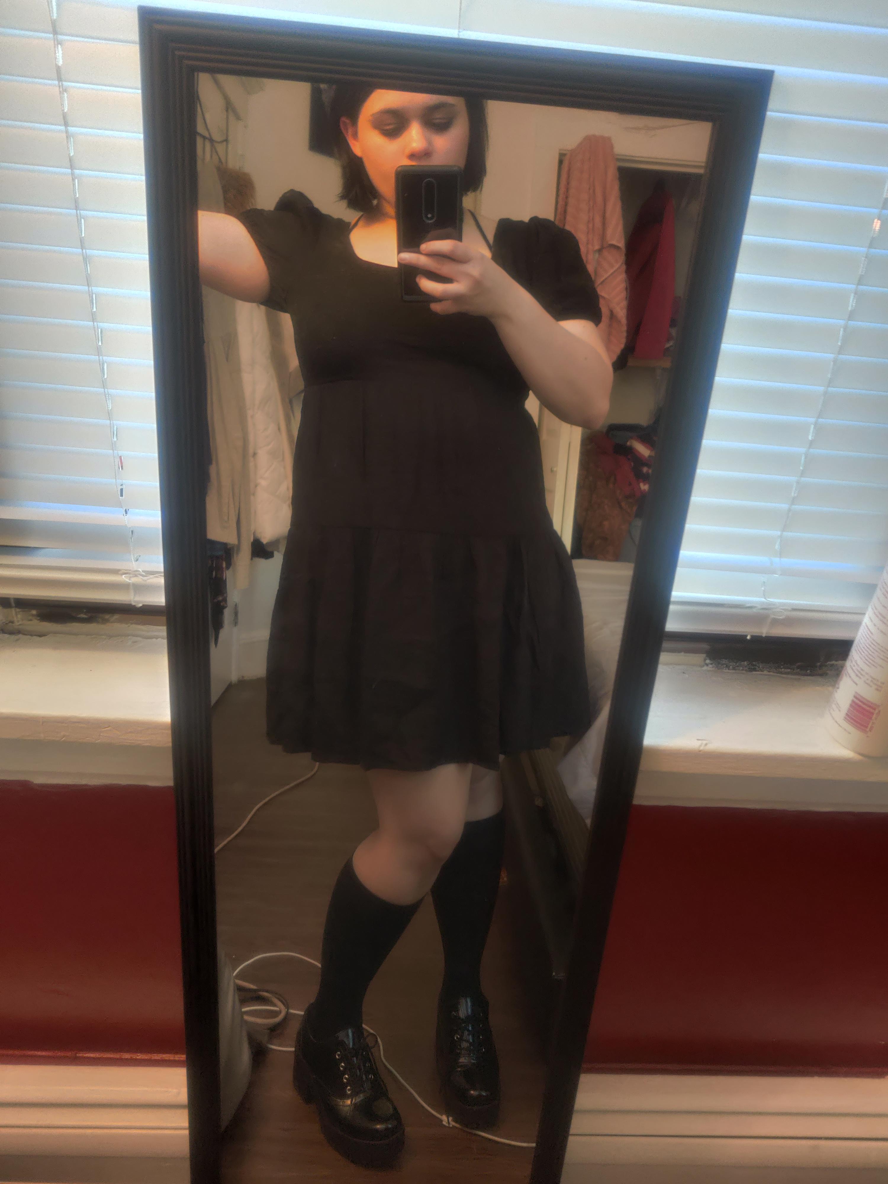 bad lighting but it's femboy friday | Scrolller