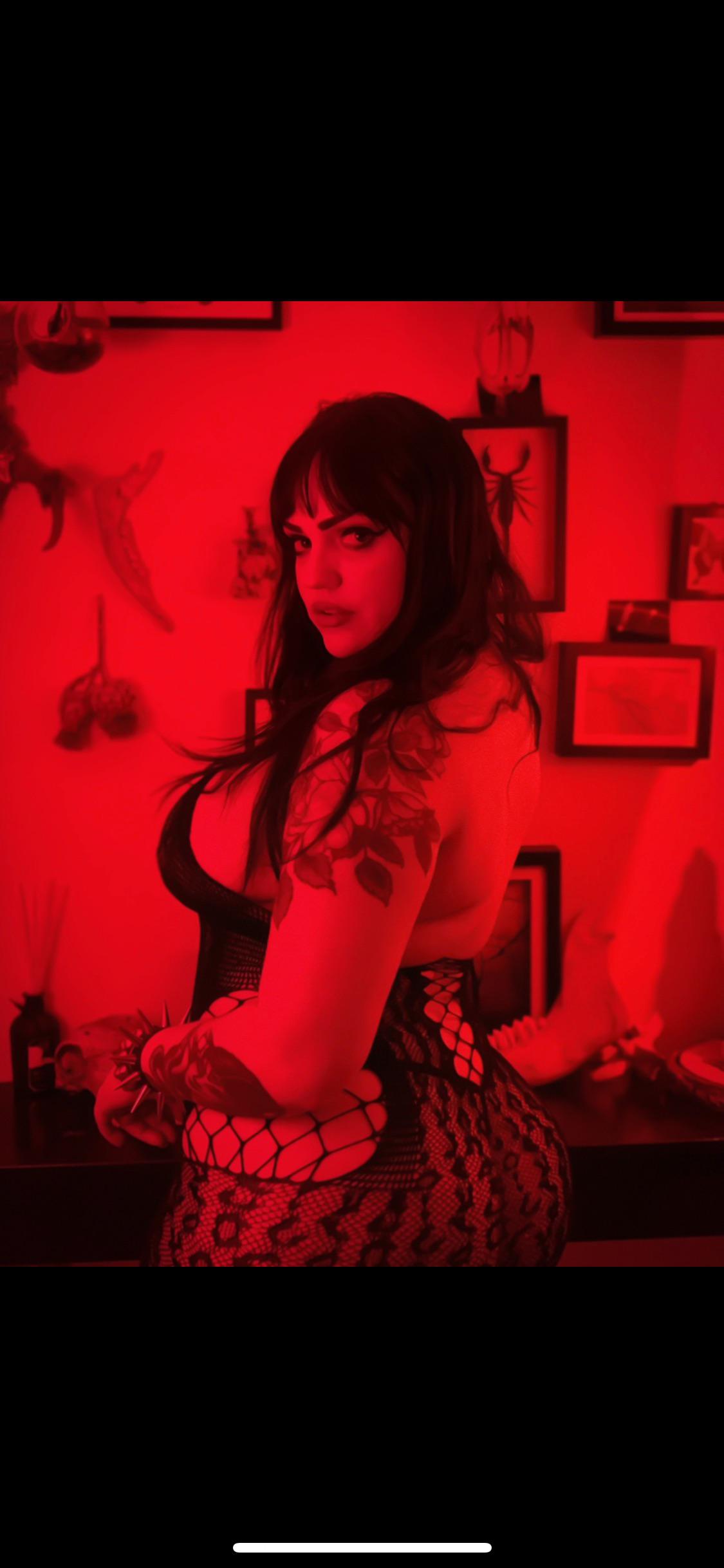 Bad Moon Rising 🌙 | Scrolller