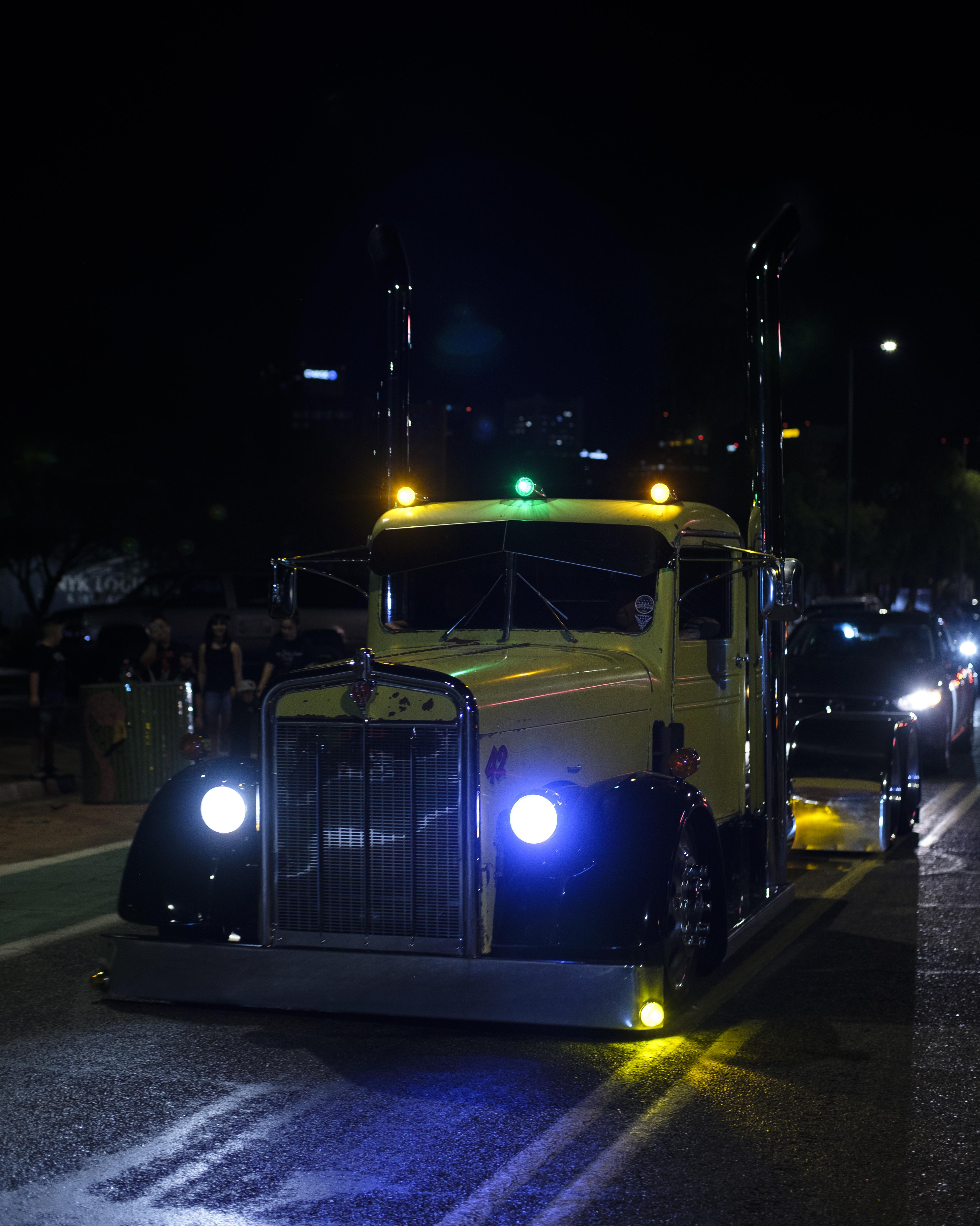 Bagged Semi | Scrolller