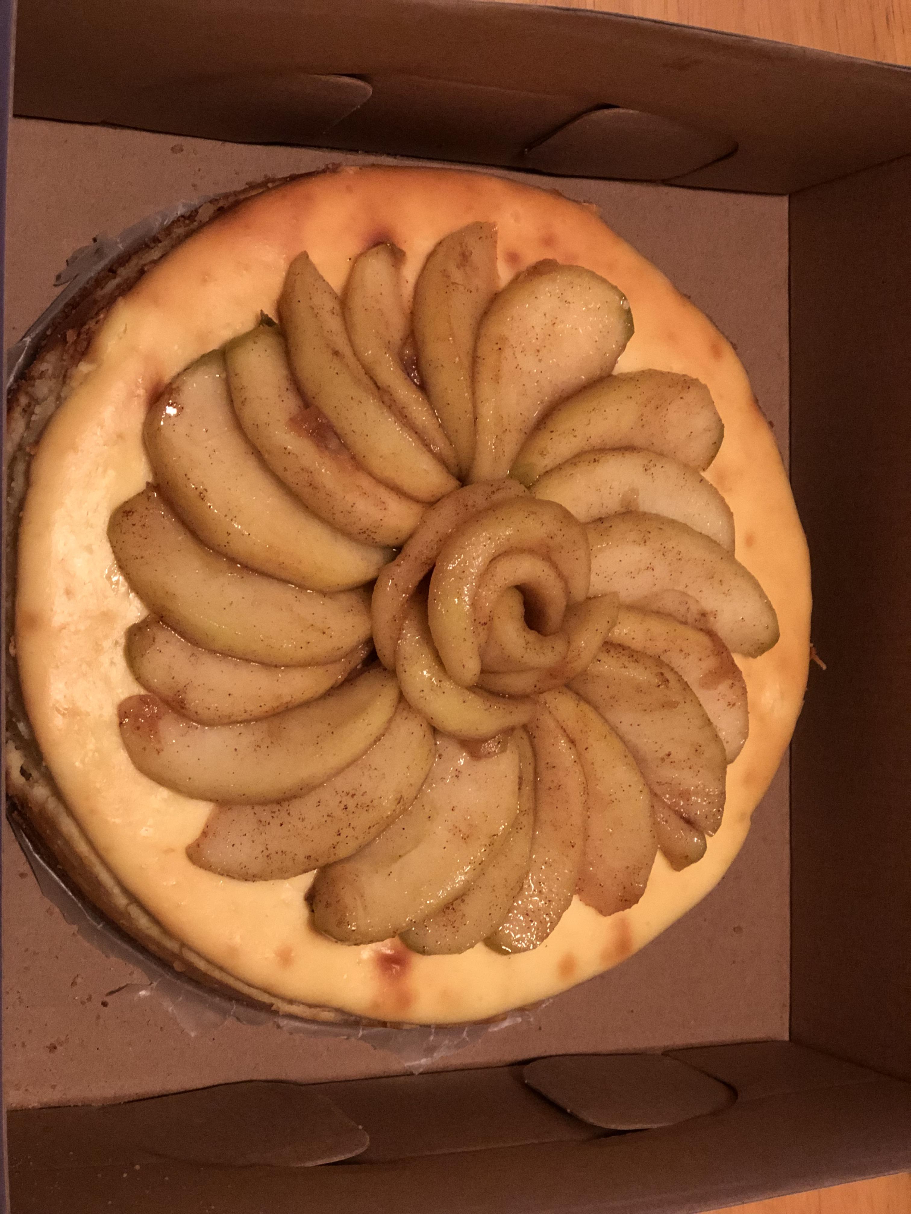 Baked Apple pie cheesecake is done! | Scrolller