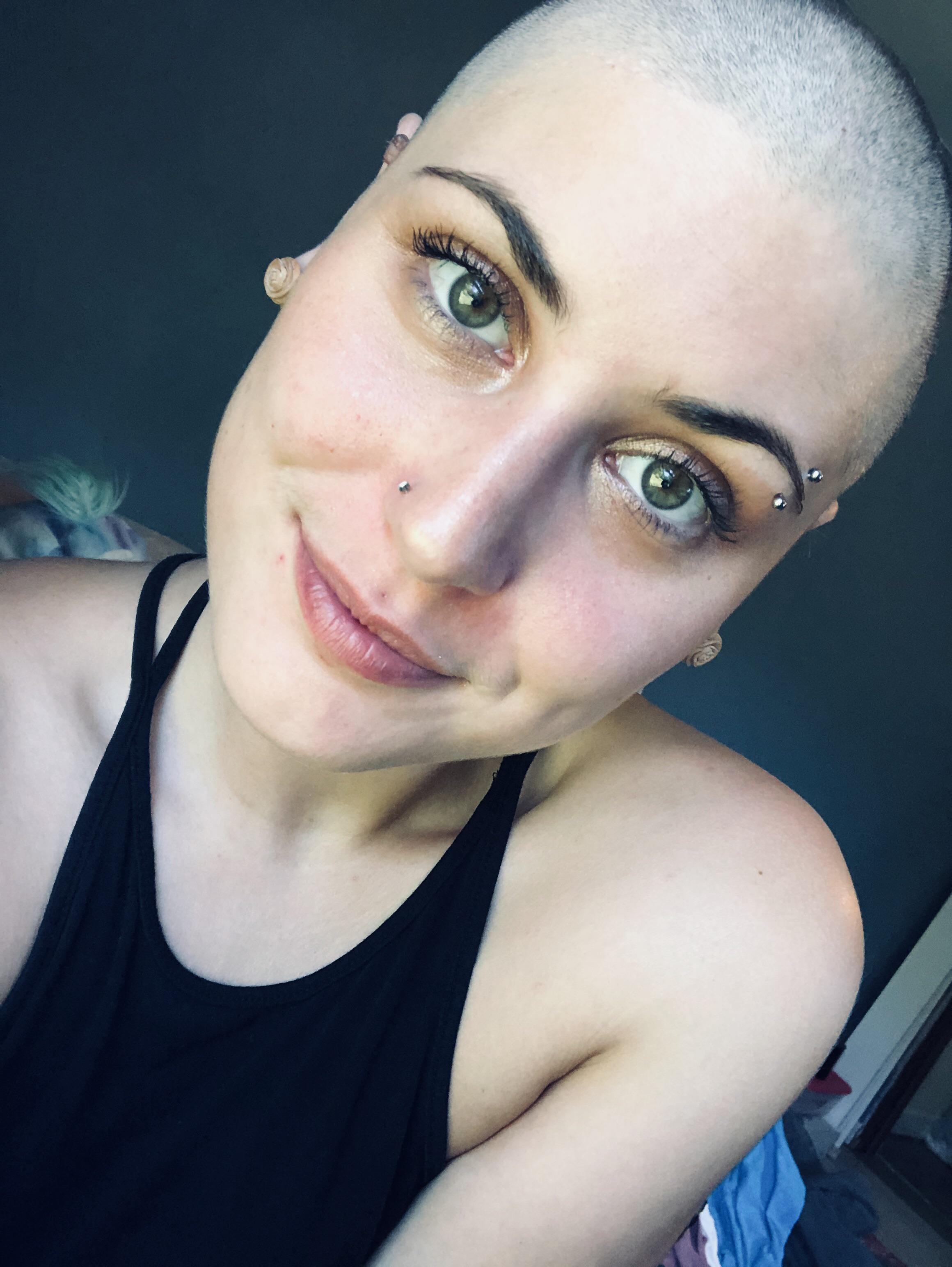 🖤Bald Baby🖤 | Scrolller