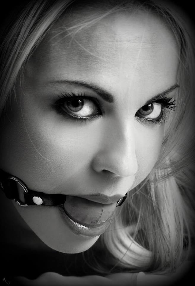 Ball gagged | Scrolller