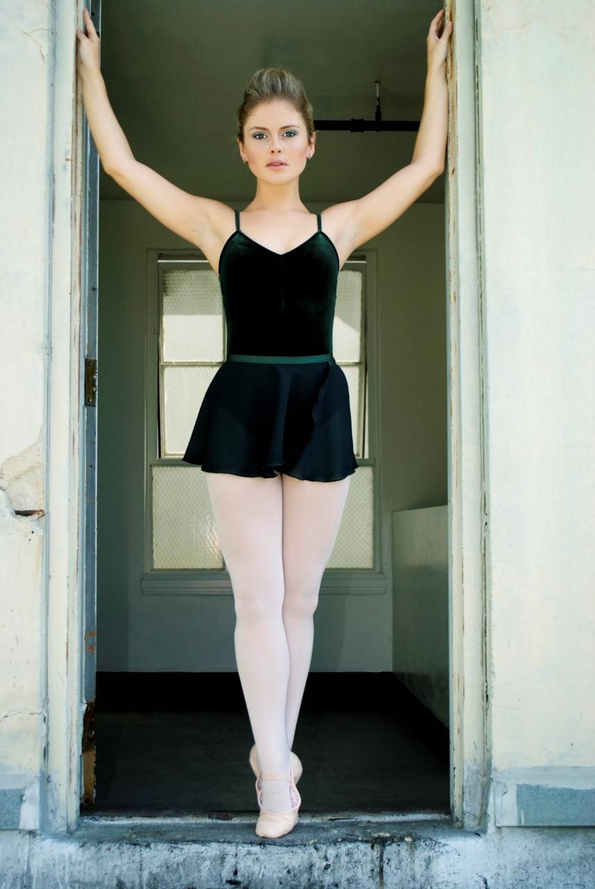 Ballerina | Scrolller