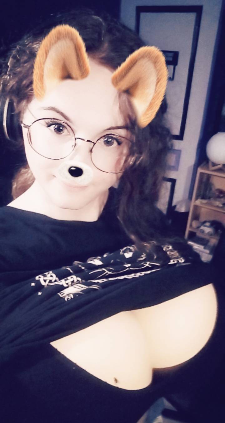 Balloon Boobs ! :3 | Scrolller