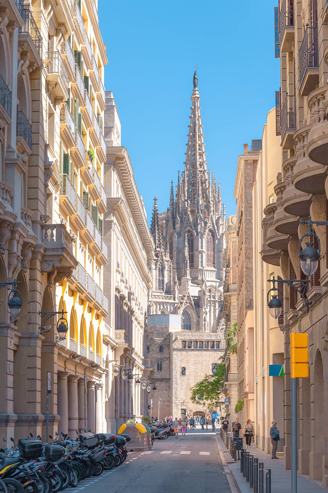 Barcelona Cathedral | Scrolller