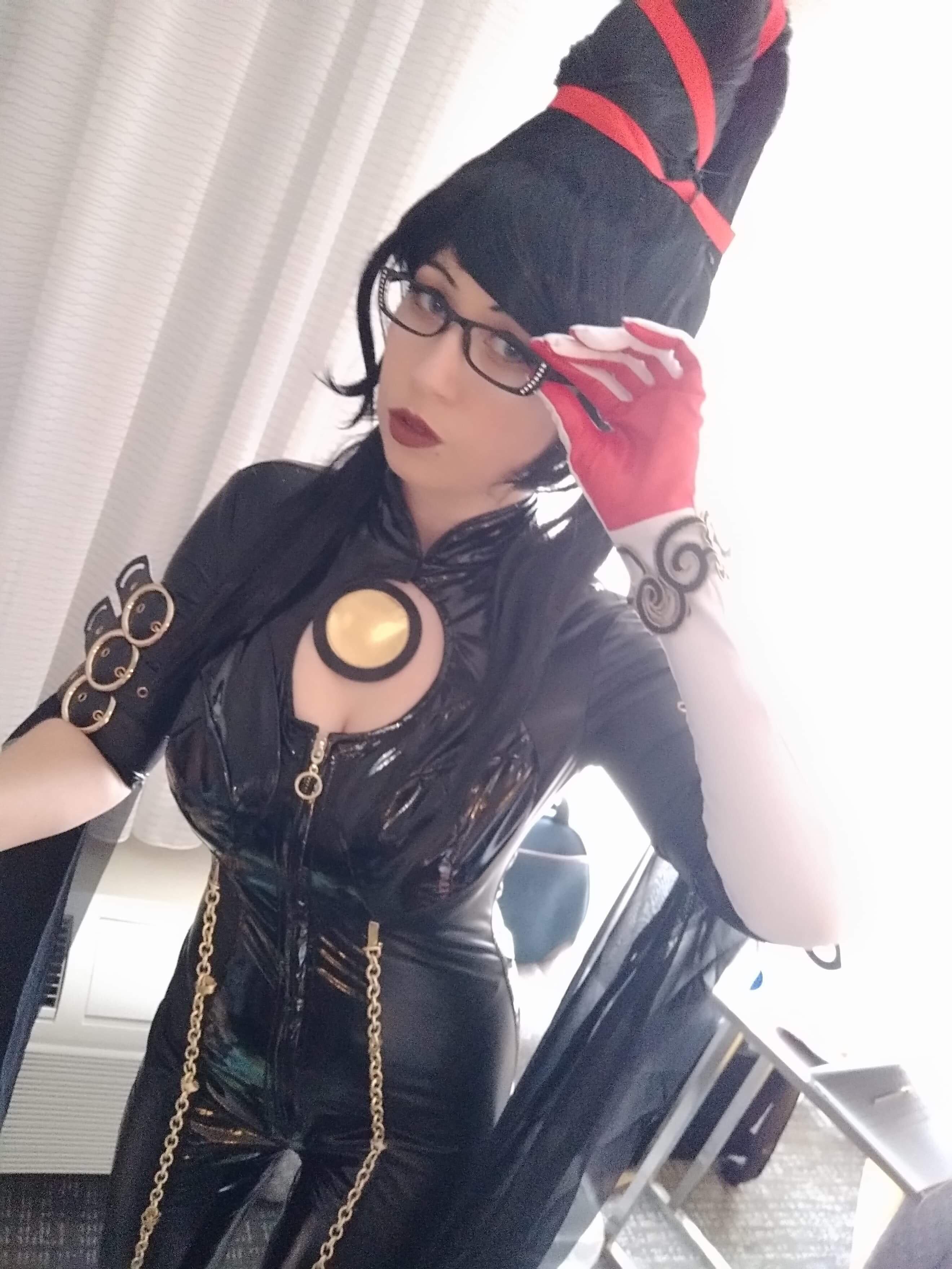 Bayonetta | Scrolller