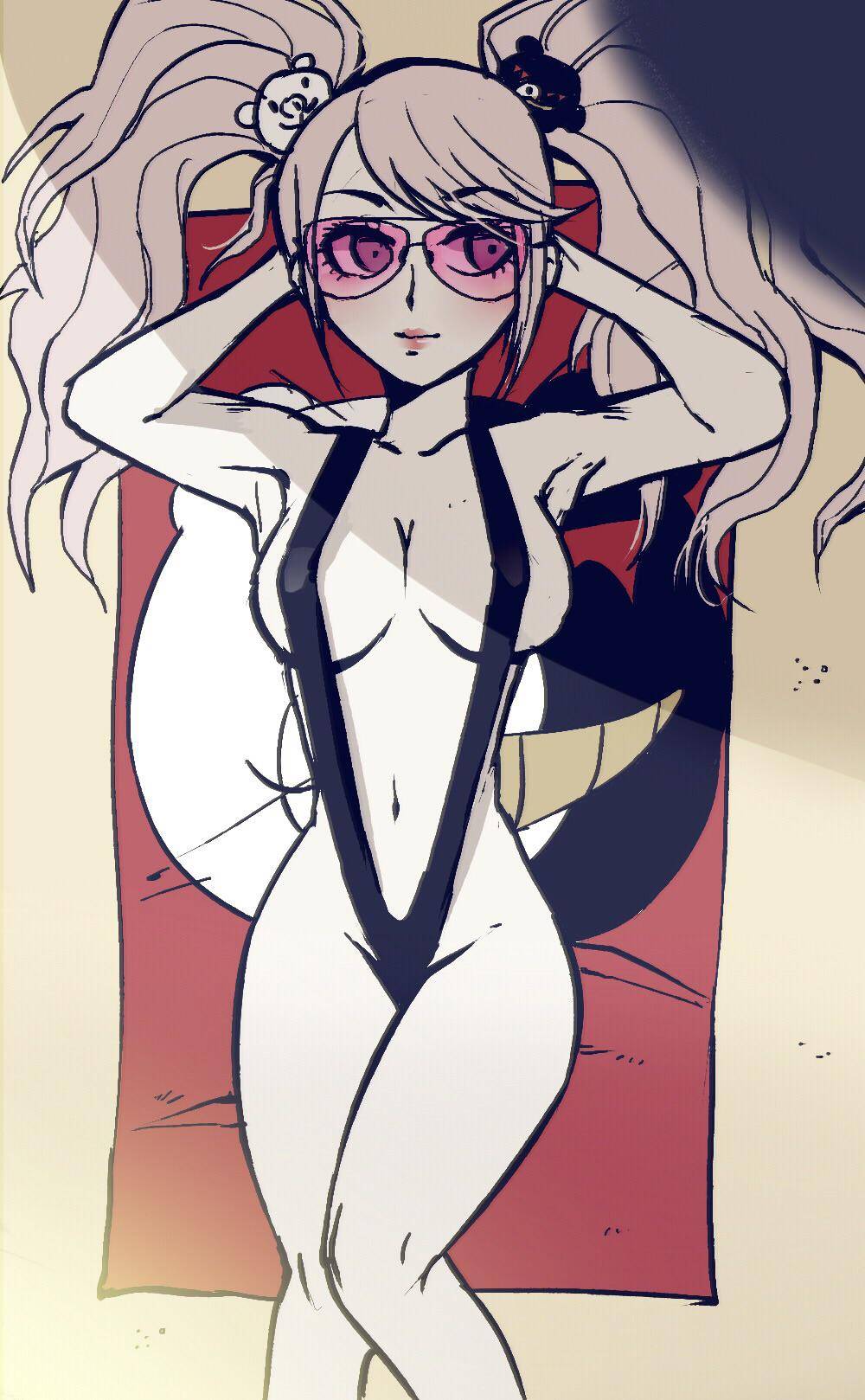 Beach babe Junko | Scrolller