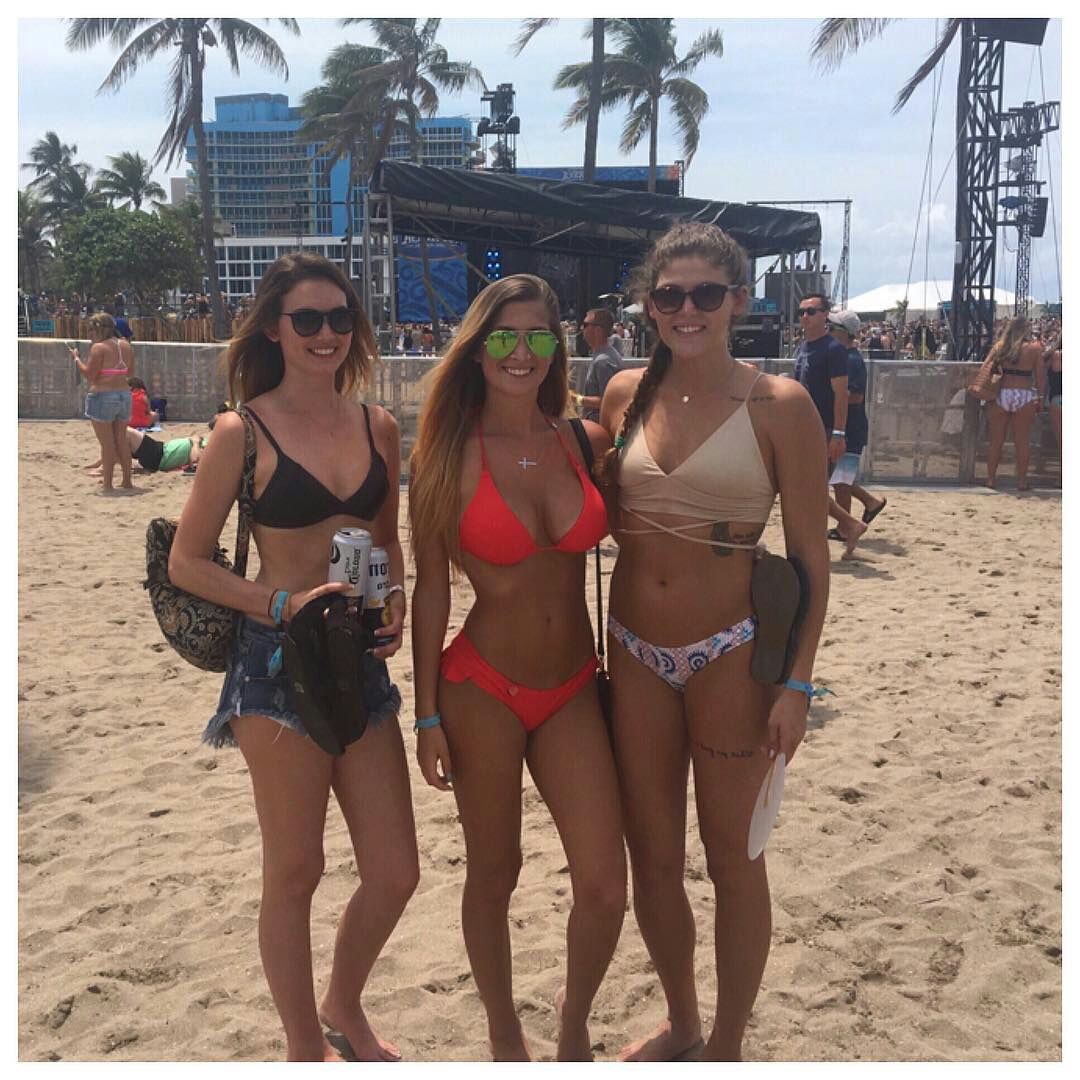 Beach Trio | Scrolller