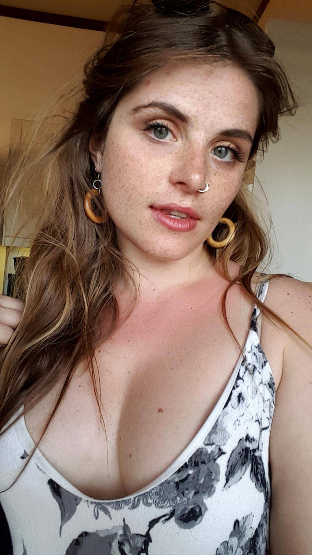 Beautiful freckles | Scrolller