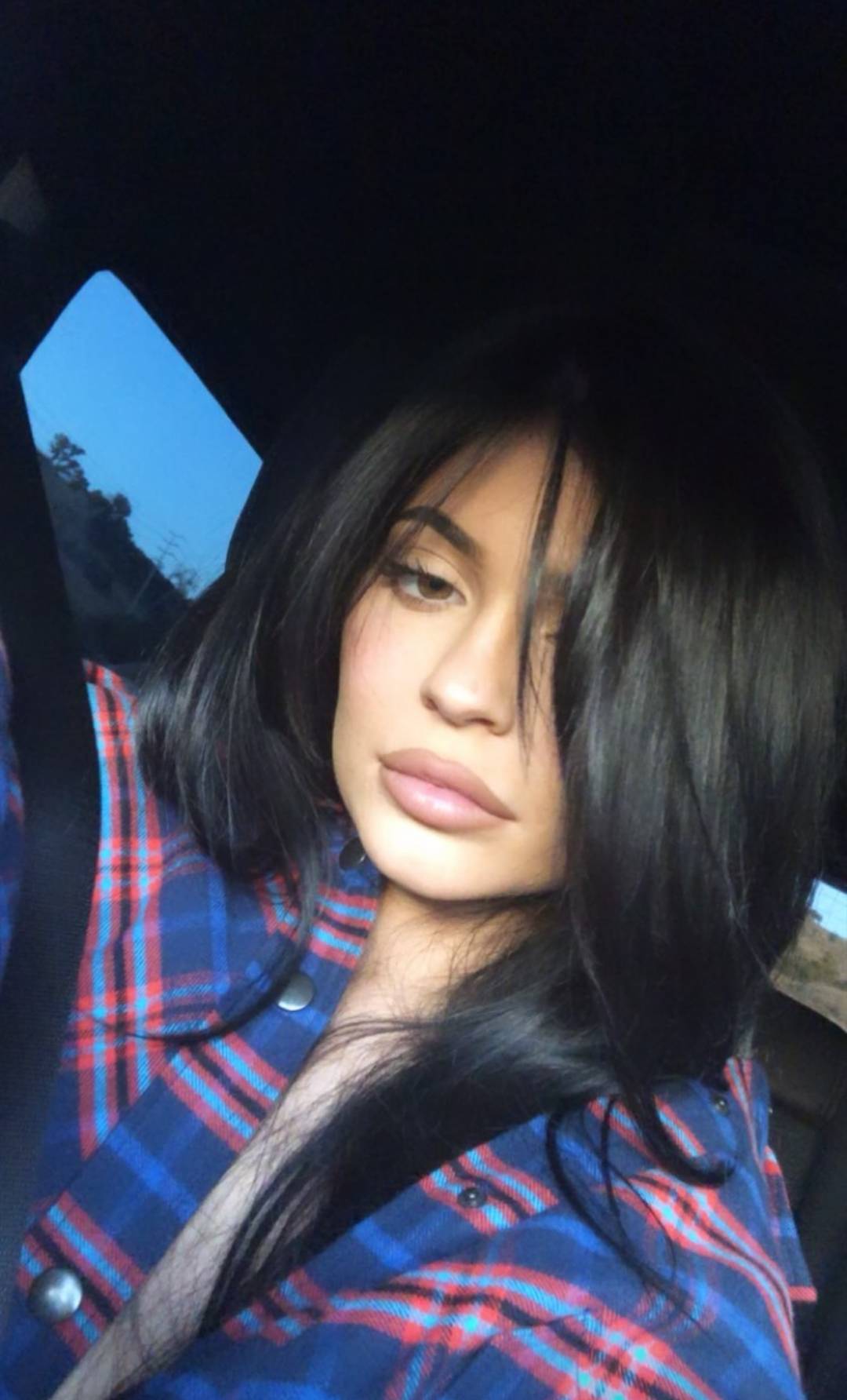 Beauty 2 | Scrolller