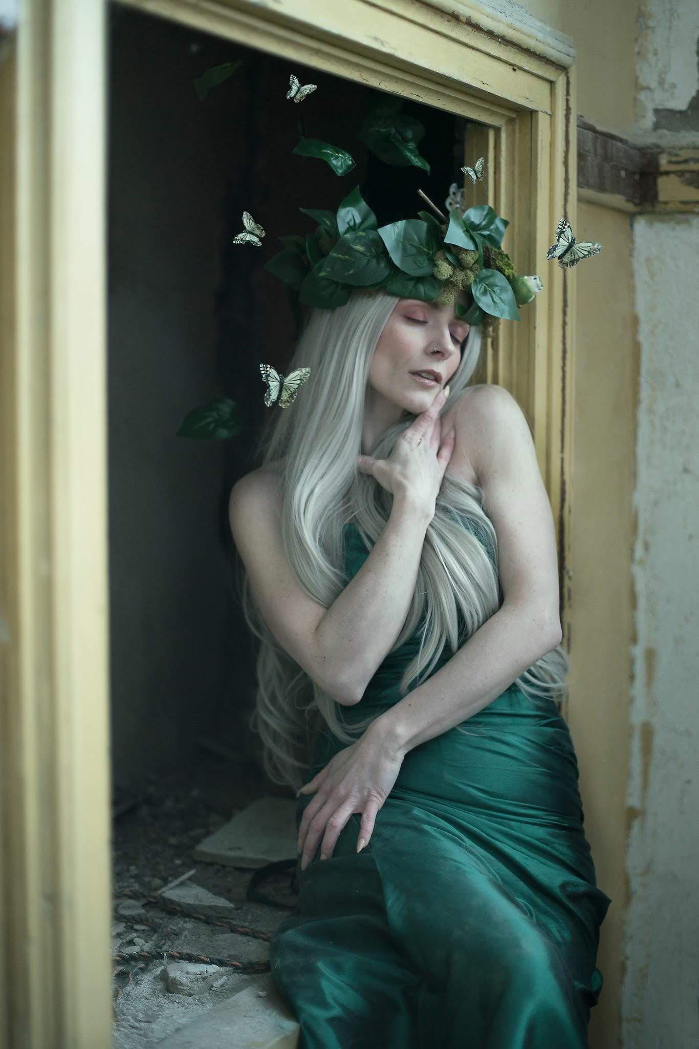 Beauty among decay | Scrolller