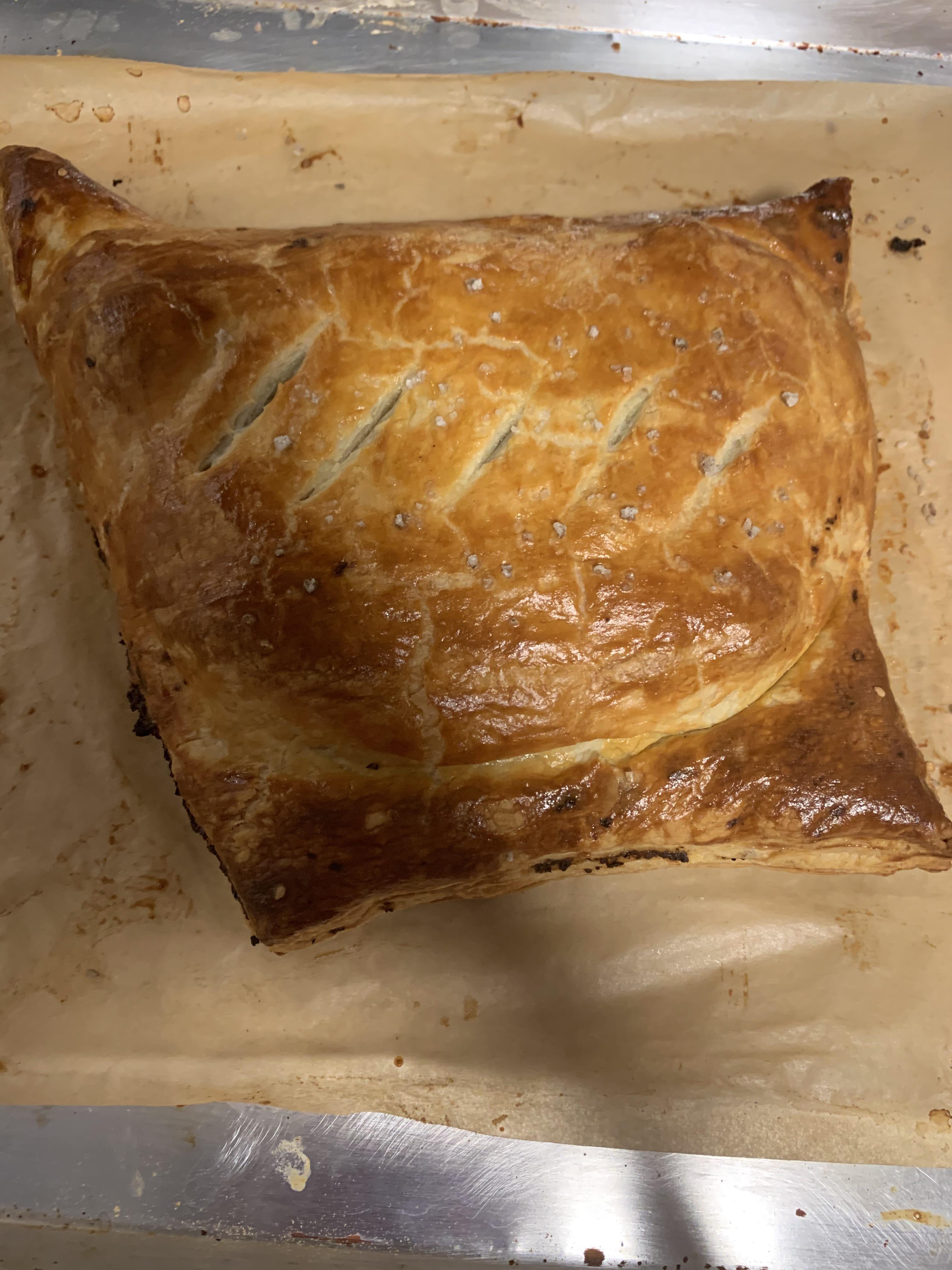 Beef Wellington | Scrolller