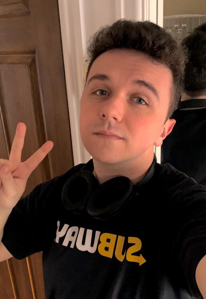 Before going to work | Scrolller