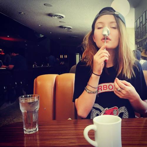 Being silly | Scrolller