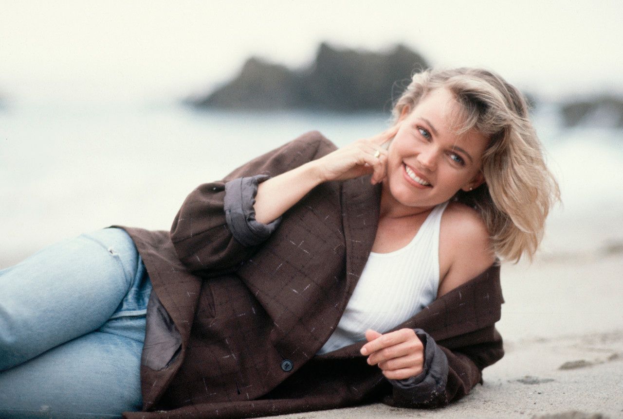 Belinda Carlisle [x-post from /r/NSFWCute] | Scrolller