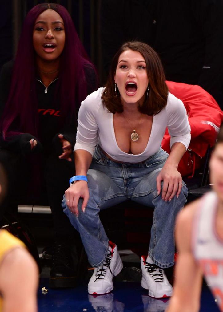 Bella Hadid | Scrolller