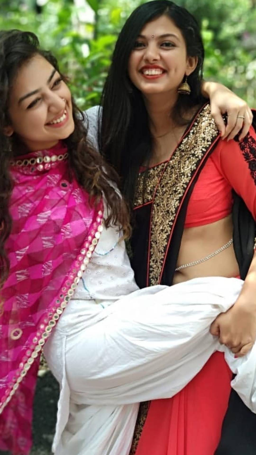 Belly chain | Scrolller