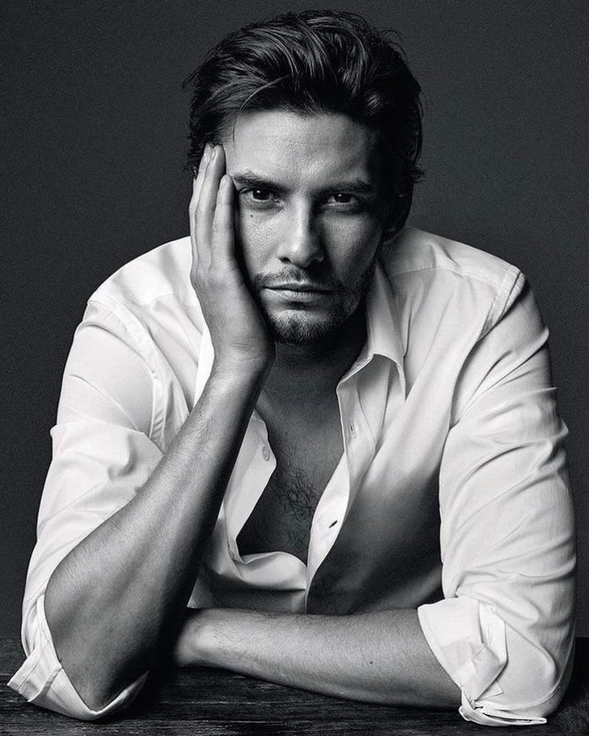 Ben Barnes | Scrolller