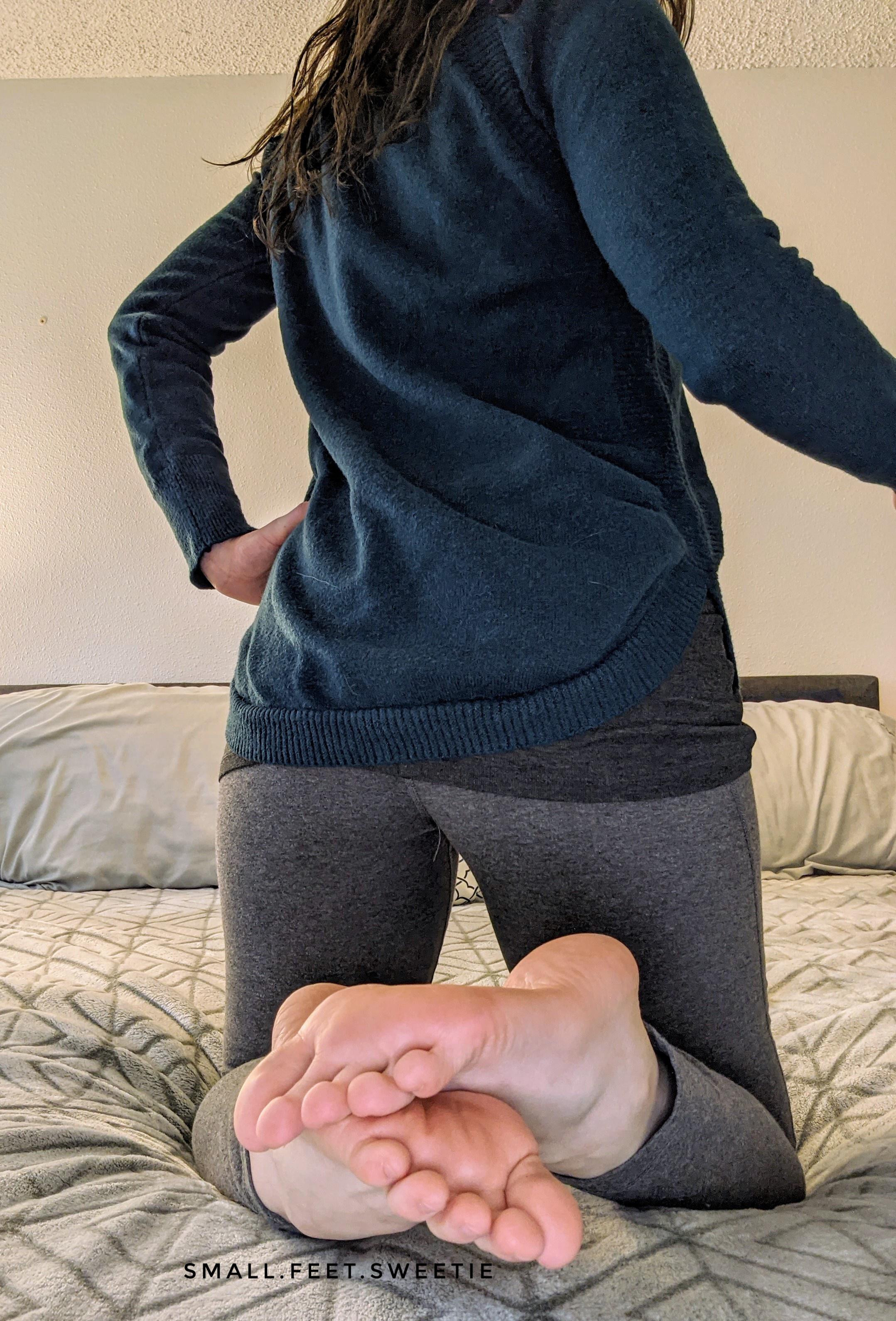 Bend down and lick them | Scrolller