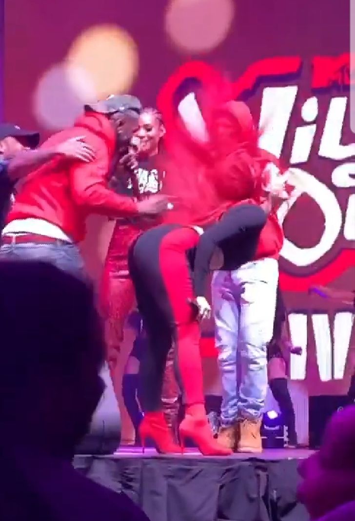 Bent over😍 | Scrolller