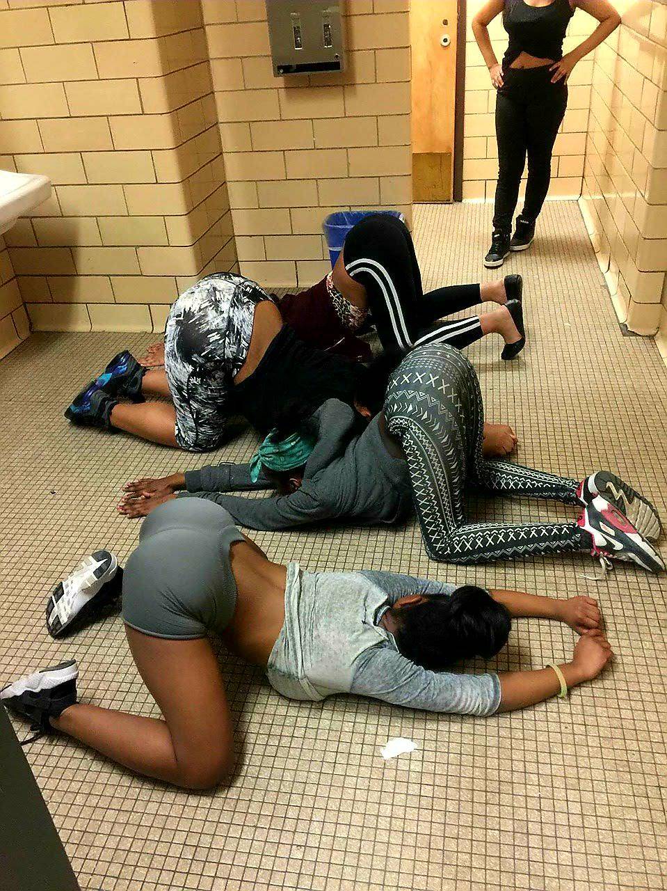 Best Arch | Scrolller