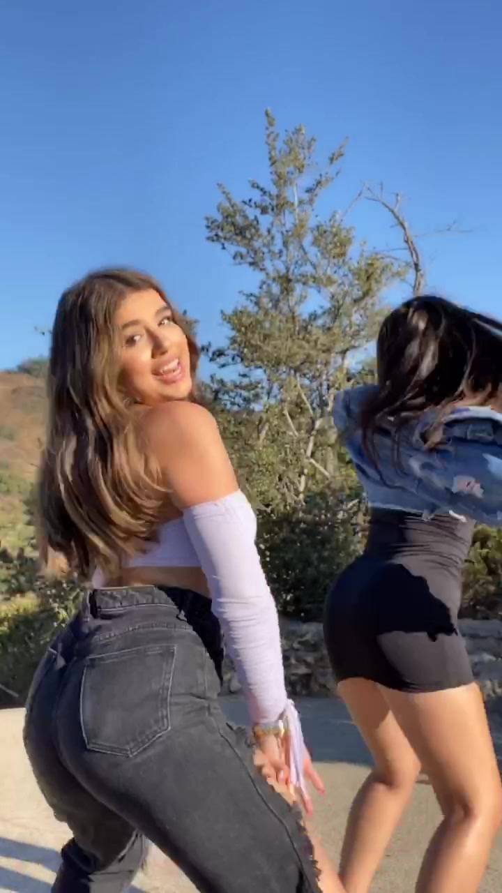 Best Feature | Scrolller