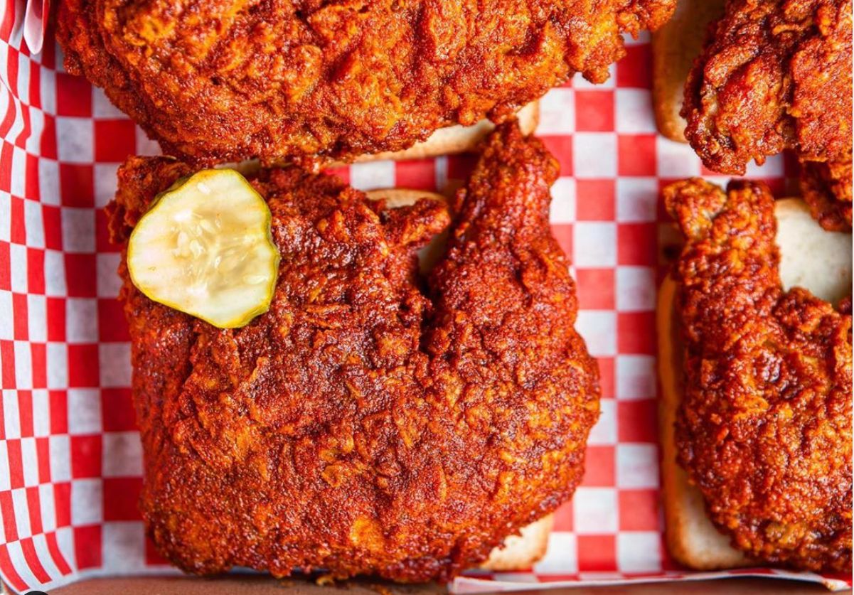 Best Hot Chicken I've ever had: From Howlin' Ray's | Scrolller
