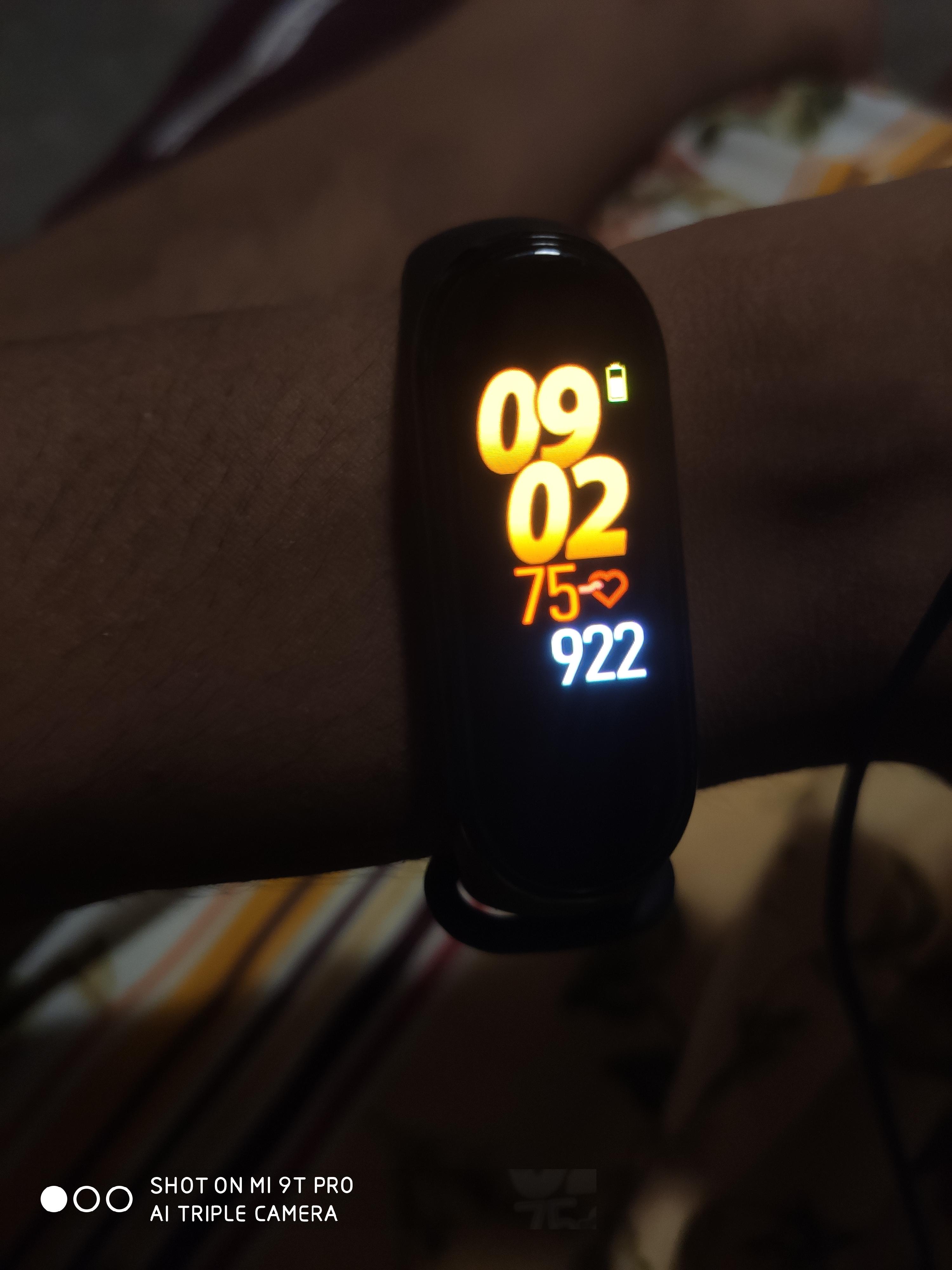 Best watchface with animation! | Scrolller