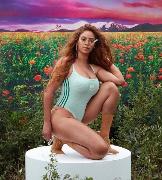 Beyonce | Scrolller