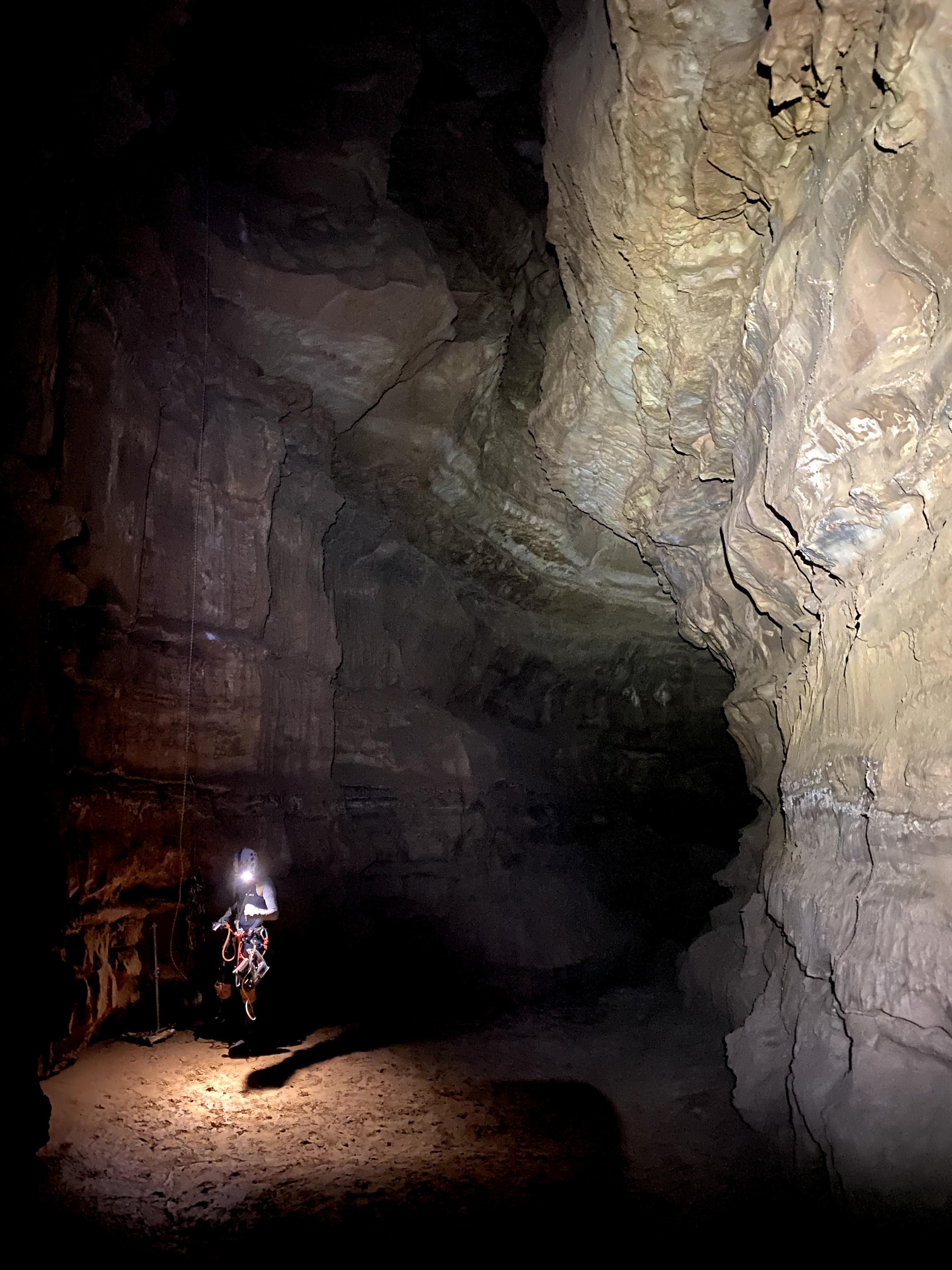 Big Rift - Mammoth Cave | Scrolller