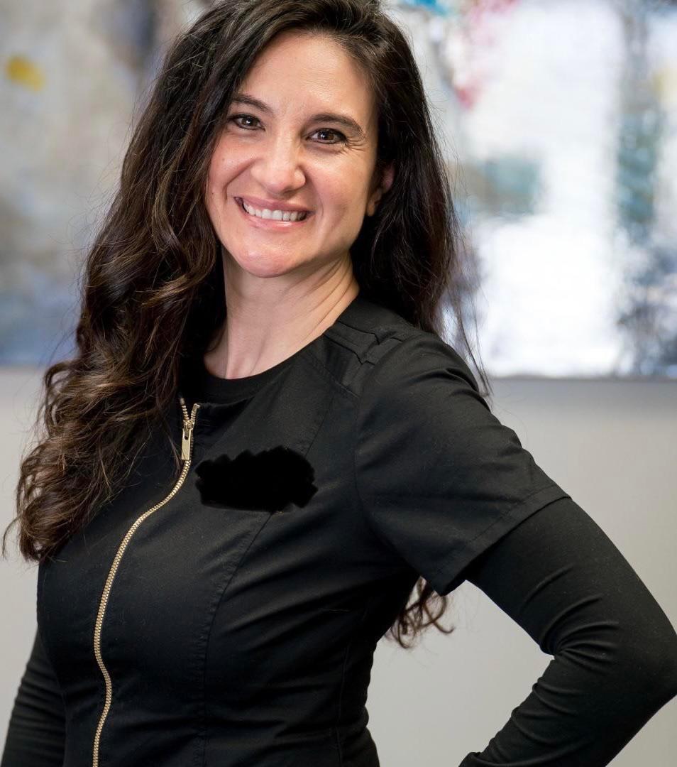 Big titty receptionist at my dental office | Scrolller