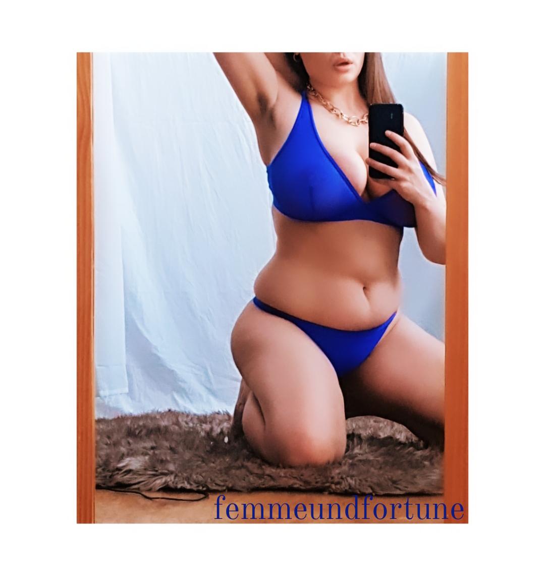 Bikini weather ☀️ | Scrolller