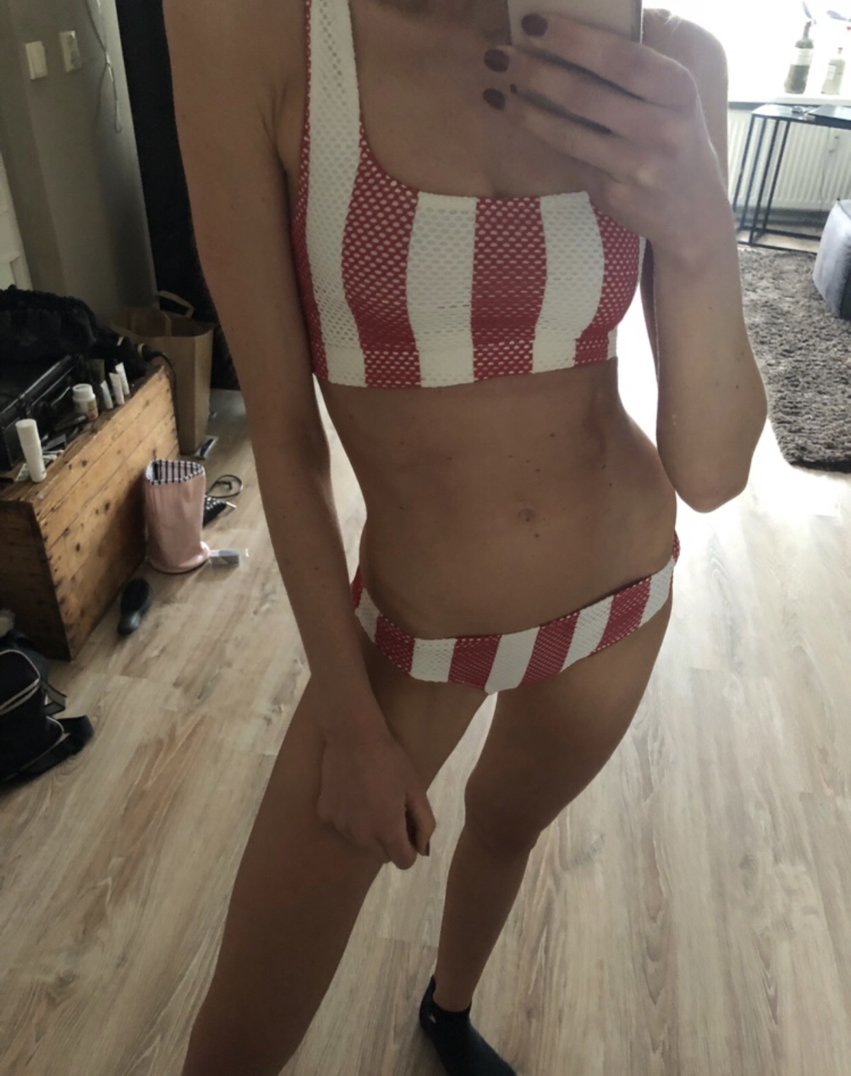 Bikini weather, so a bikini mirror photo | Scrolller