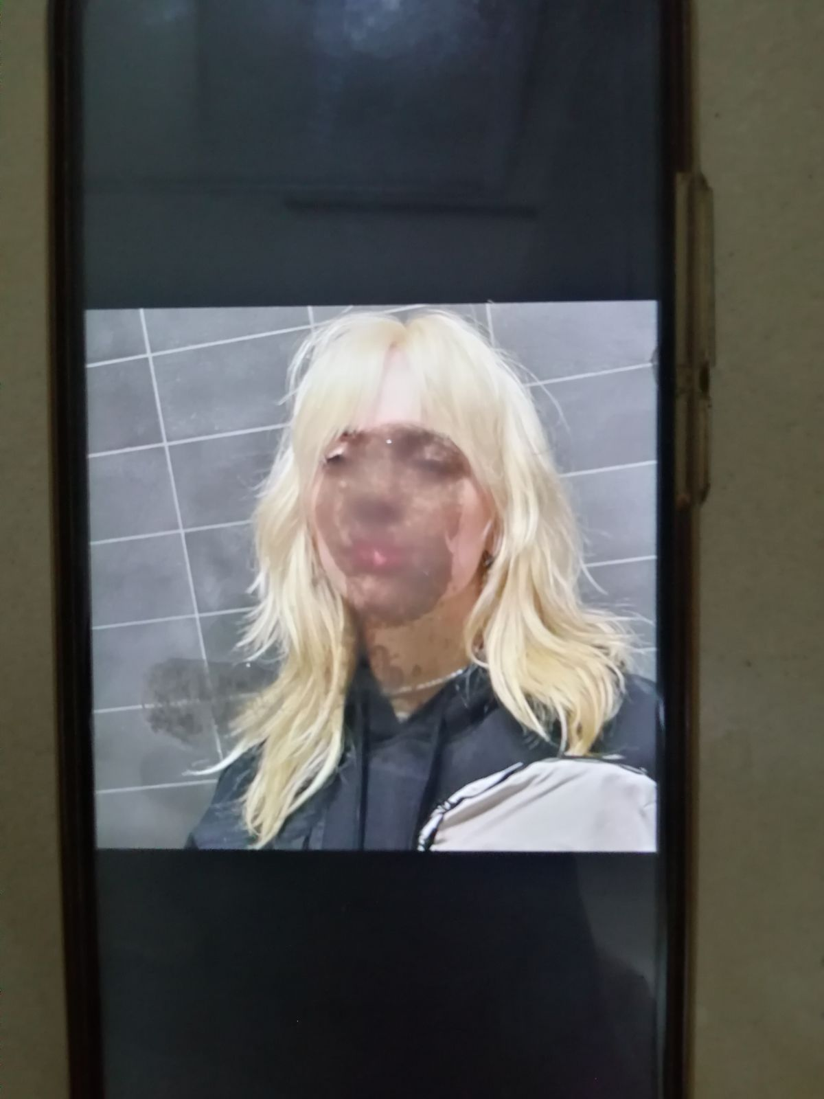 Billie Eilish Scrolller