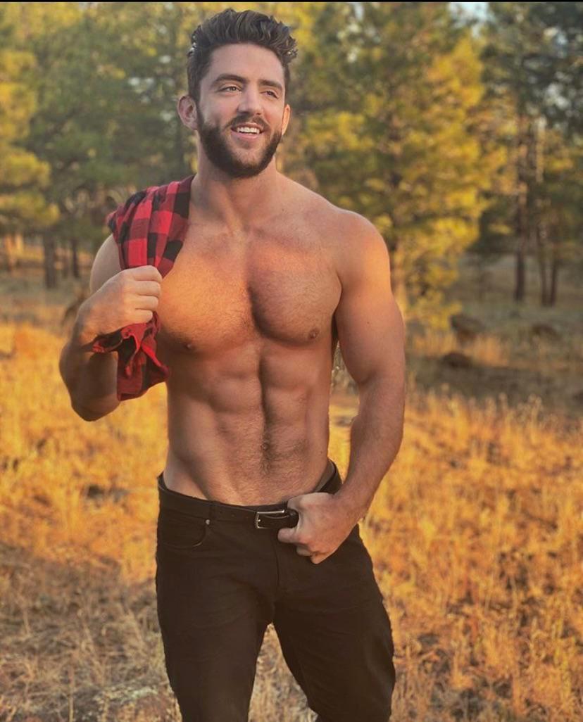 Billy Reilich | Scrolller