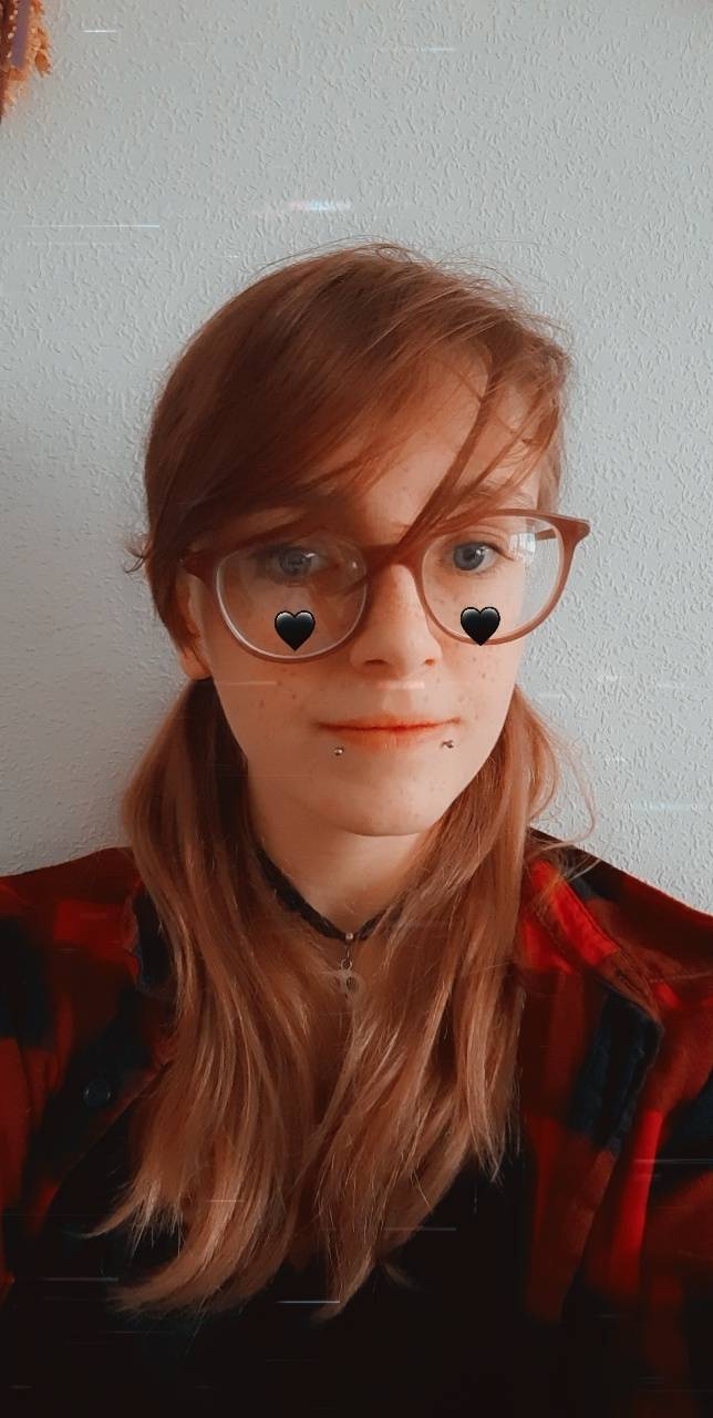 Black heart cheeks | Scrolller