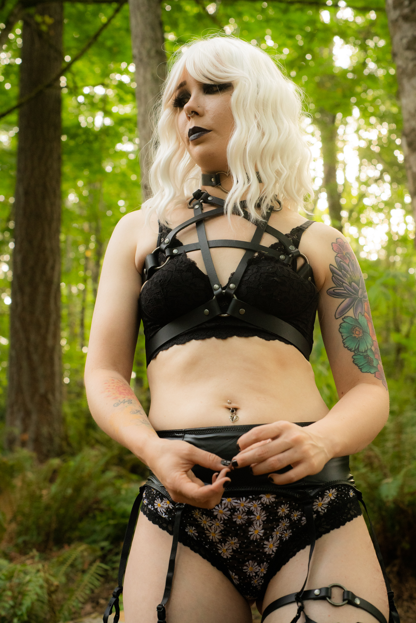 Black Leather 🖤 | Scrolller