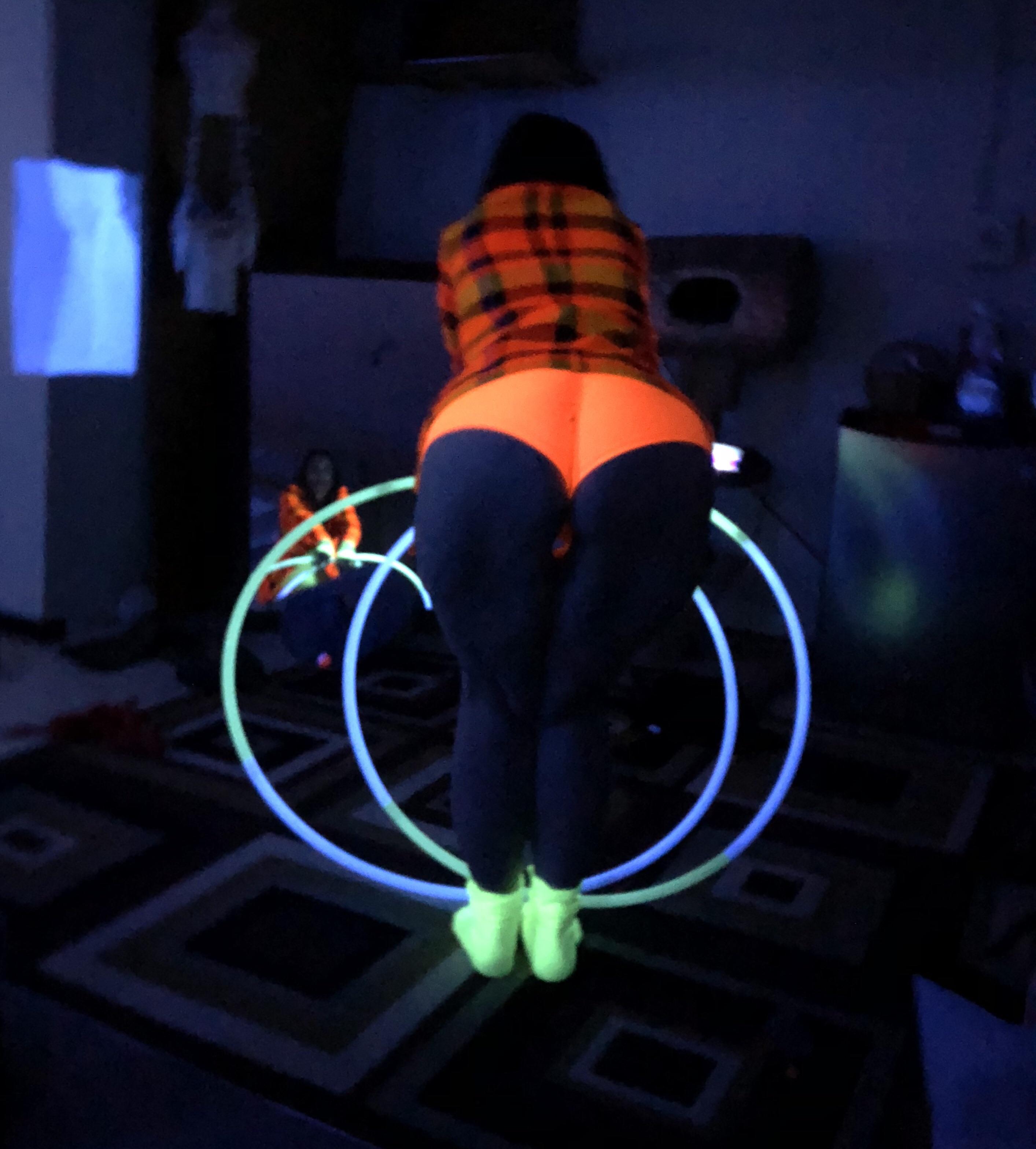 Black light and some bootie | Scrolller